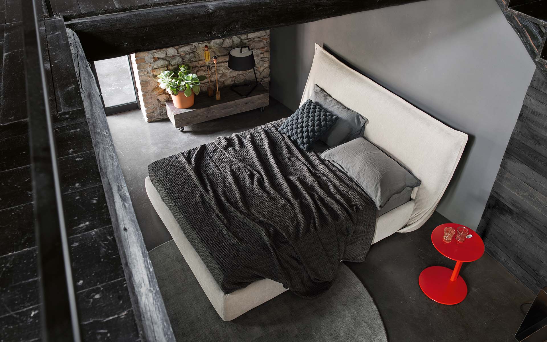 Calligaris softly Fully-Upholstered Bed Optional Storage Fabric ...